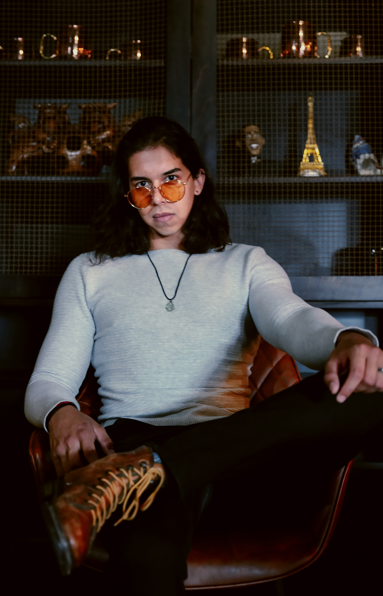 Inside – Emmanuel Quezada